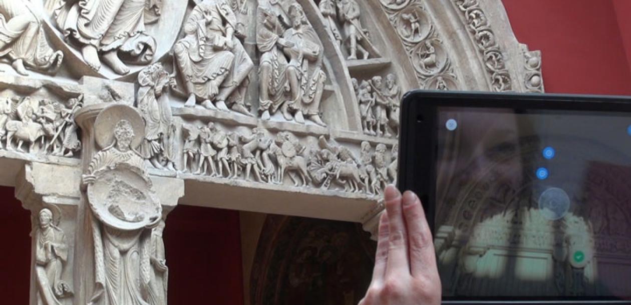 Ubiquity : la réalité augmentée entre au musée | Le blob, l'extra-média