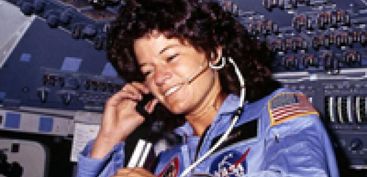 Sally Ride sur la Lune | Le blob, l'extra-média
