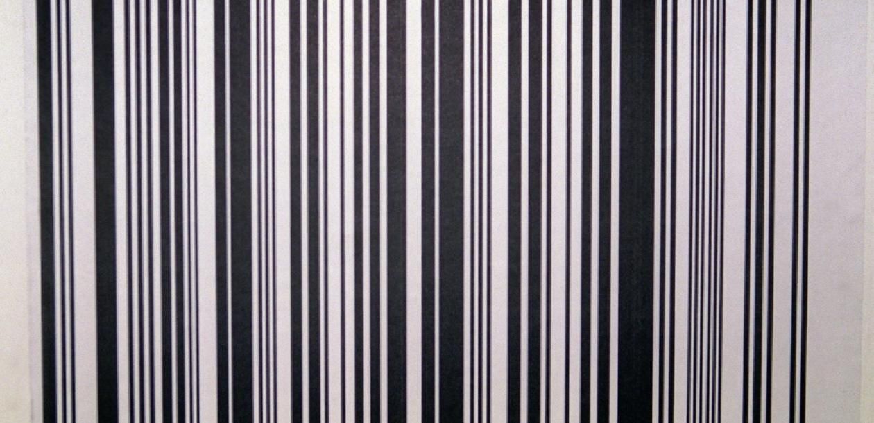 Bientôt détrôné par le QR code, le code-barres fête ses 50 ans | Le ...